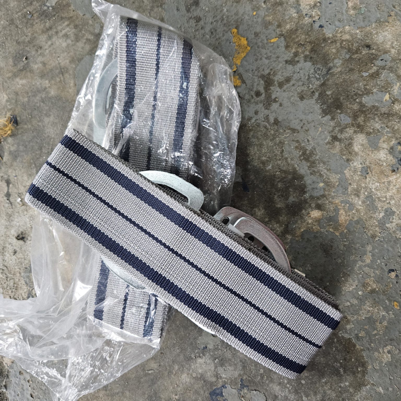 Trolley Airline system #3135 – Airgas